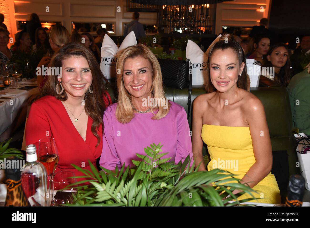 15. Juni 2022, Berlin, Berlin, Deutschland: Sarna Roeser, Dagmar Woehrl ...