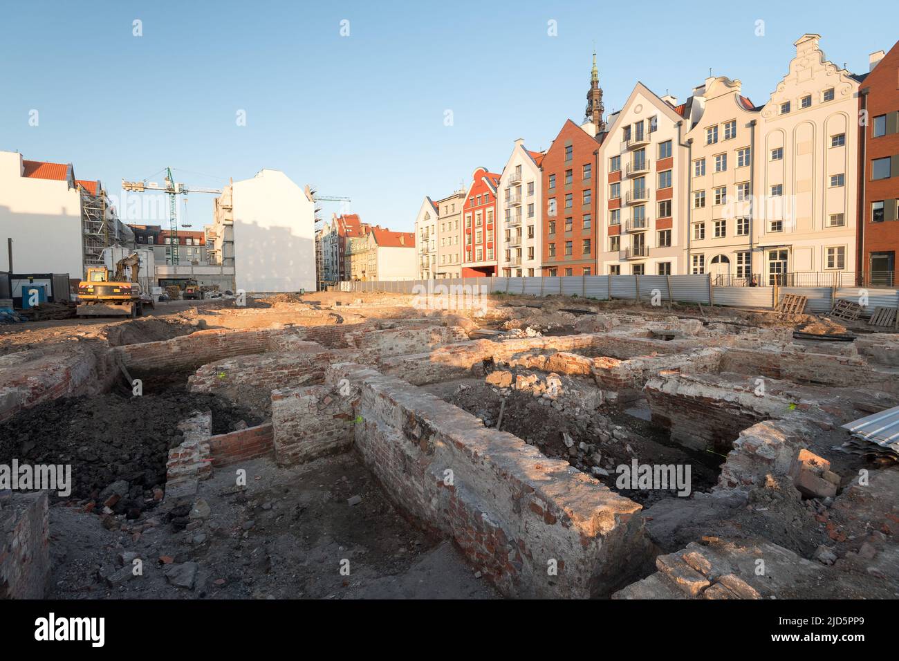 Ausgrabungen in der altstadt von elbing -Fotos und -Bildmaterial in ...