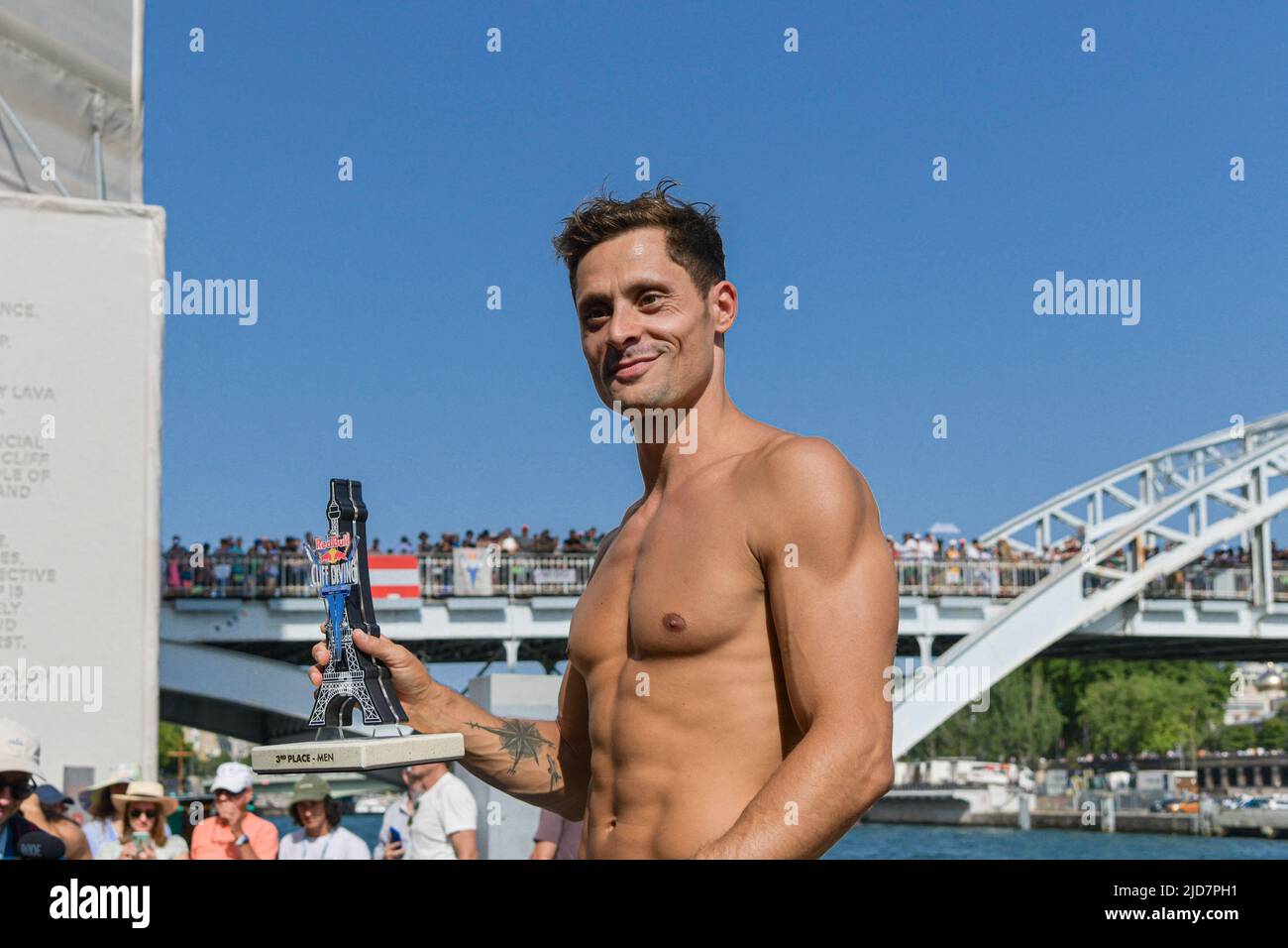 Red bull cliff diving world series 2022 -Fotos und -Bildmaterial in ...