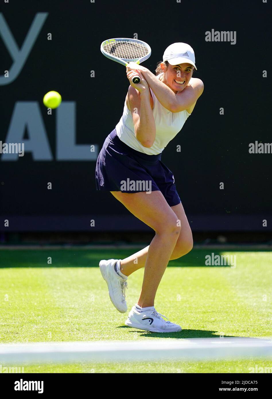 Rebecca Marino im Einsatz gegen Heather Watson bei ihrem ersten Damen ...