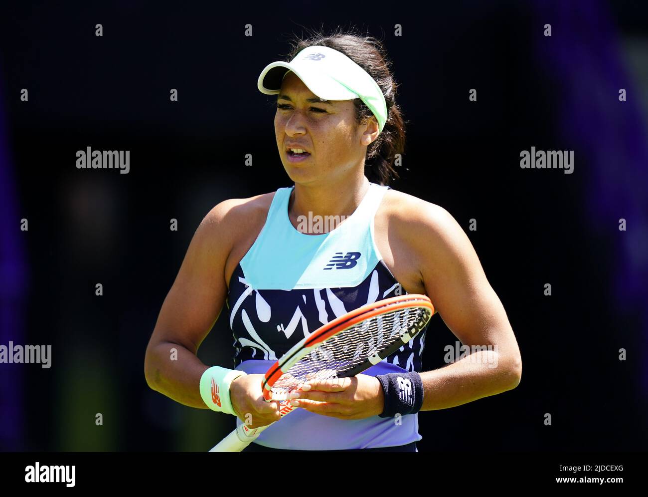 Heather Watson im Einsatz gegen Rebecca Marino in ihrem ersten Damen ...