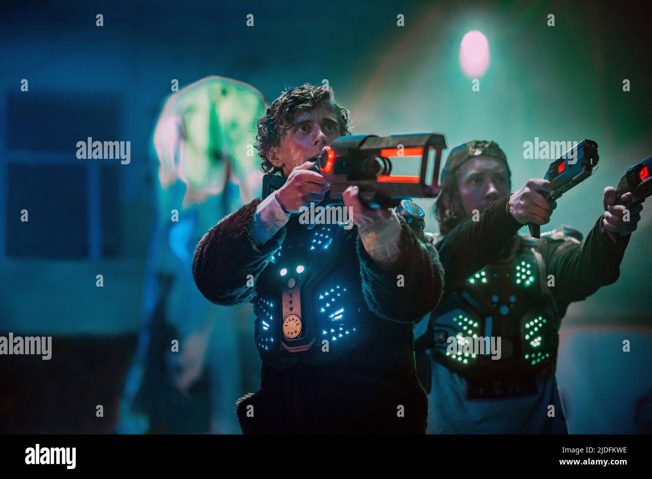 GESTRAHLT, (AKA GESTRAHLT: GUTTA VS. ALIENS), von links: Axel Boyum ...