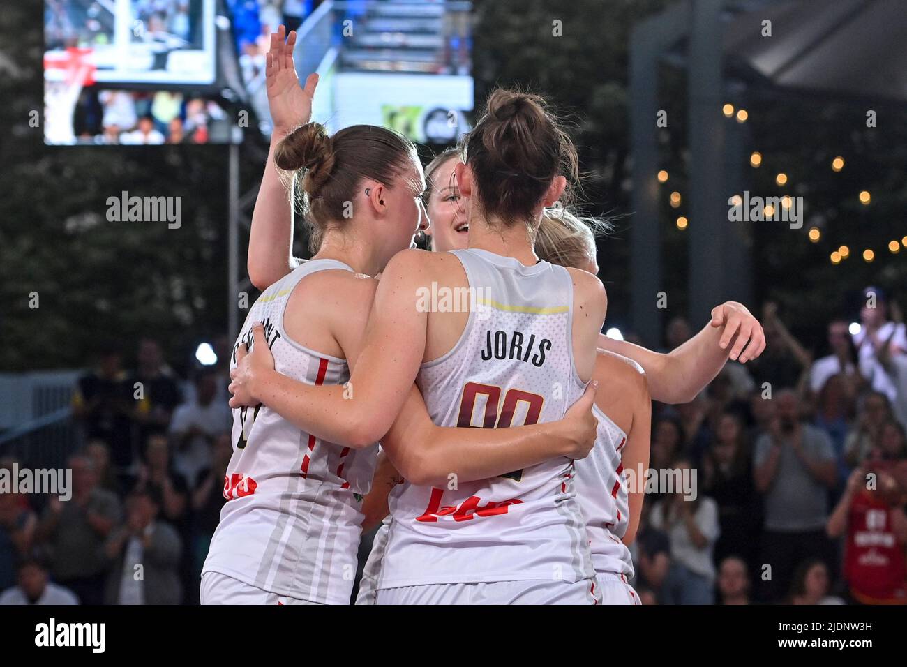 Die belgische ine Joris, die belgische Laure Resimont, die belgische Julie Vanloo und die ...