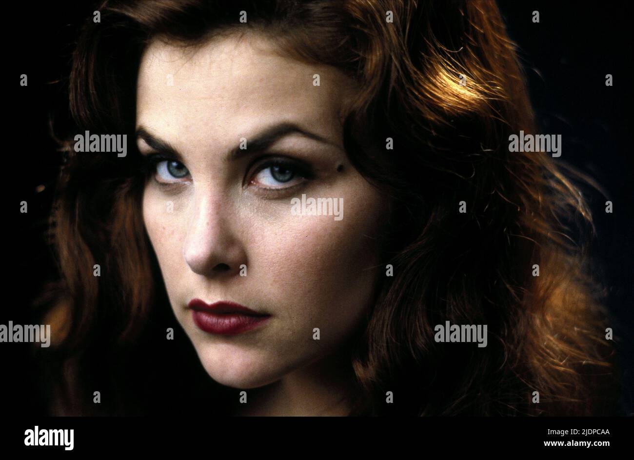 Boxen helena -Fotos und -Bildmaterial in hoher Auflösung – Alamy