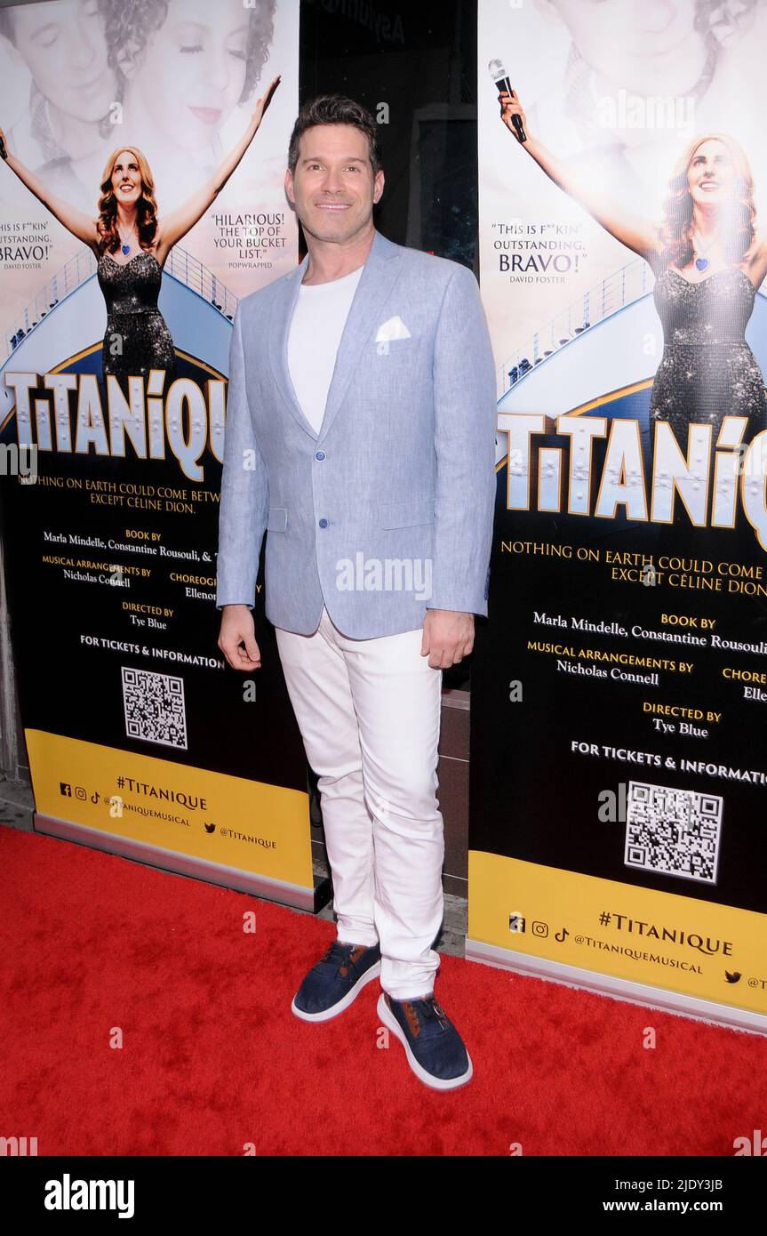 Asyl theater -Fotos und -Bildmaterial in hoher Auflösung – Alamy