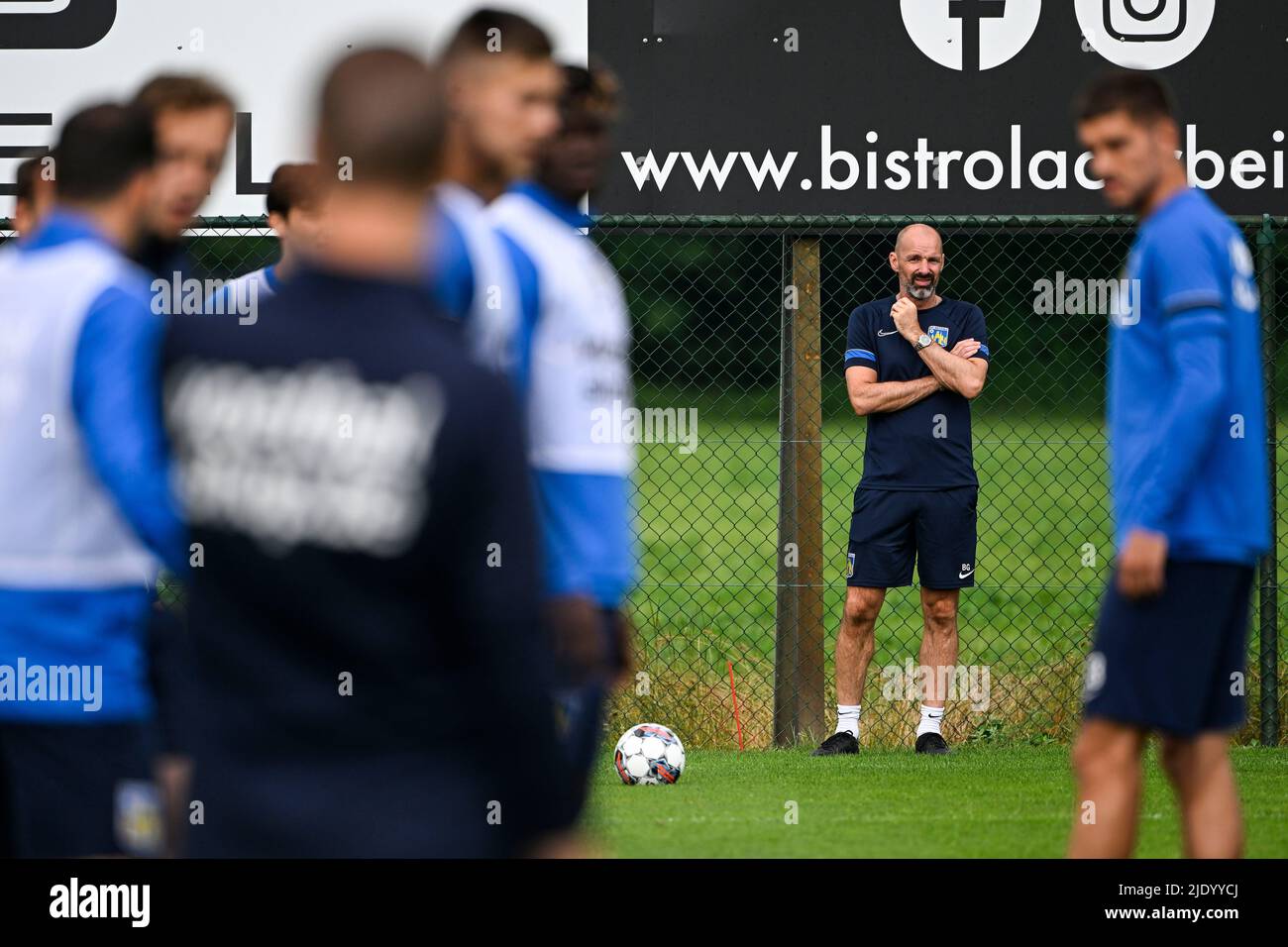 Westerlos Assistenztrainer Bart Goor während einer Trainingseinheit des ...