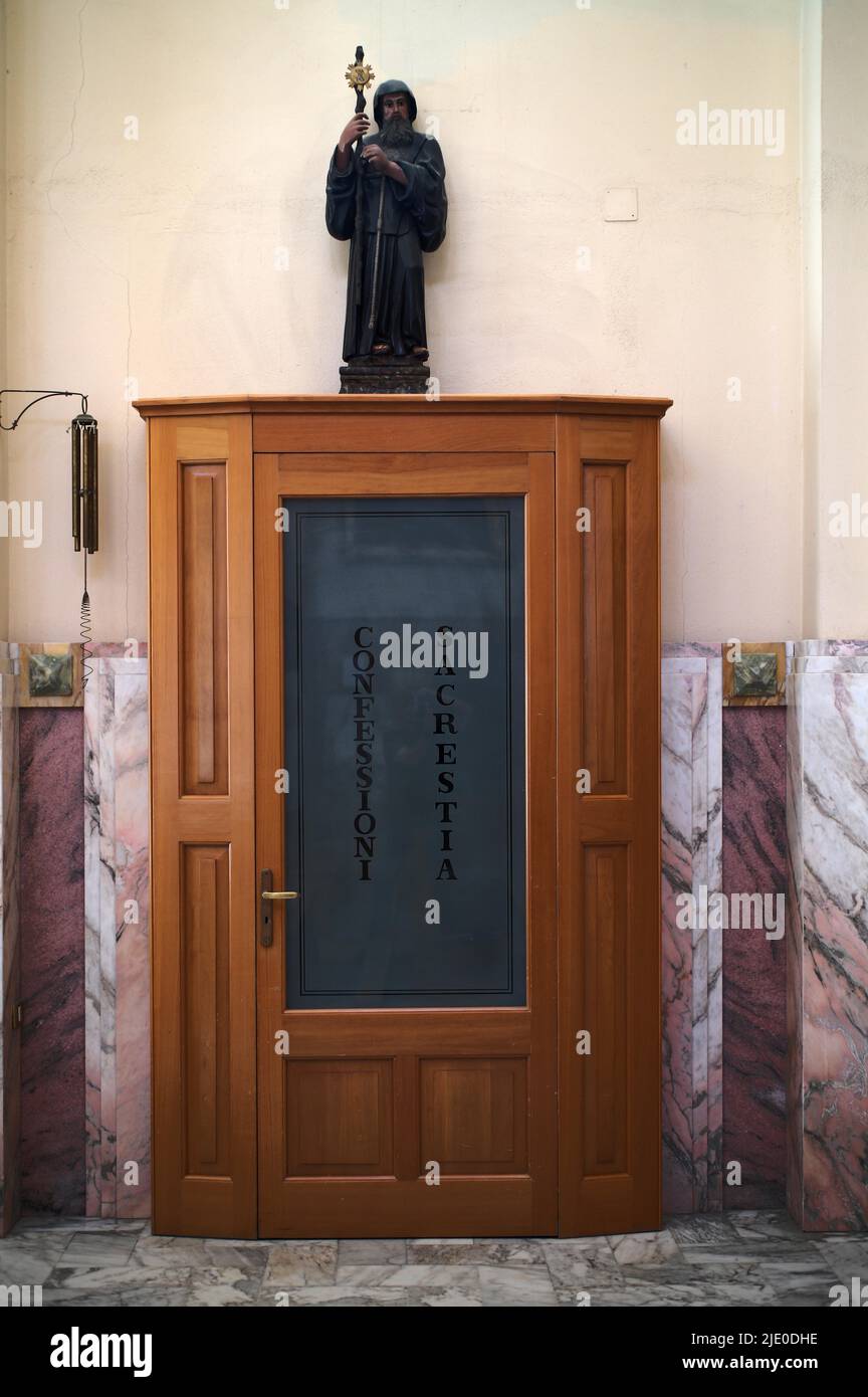 Chiesa san pancrazio -Fotos und -Bildmaterial in hoher Auflösung – Alamy