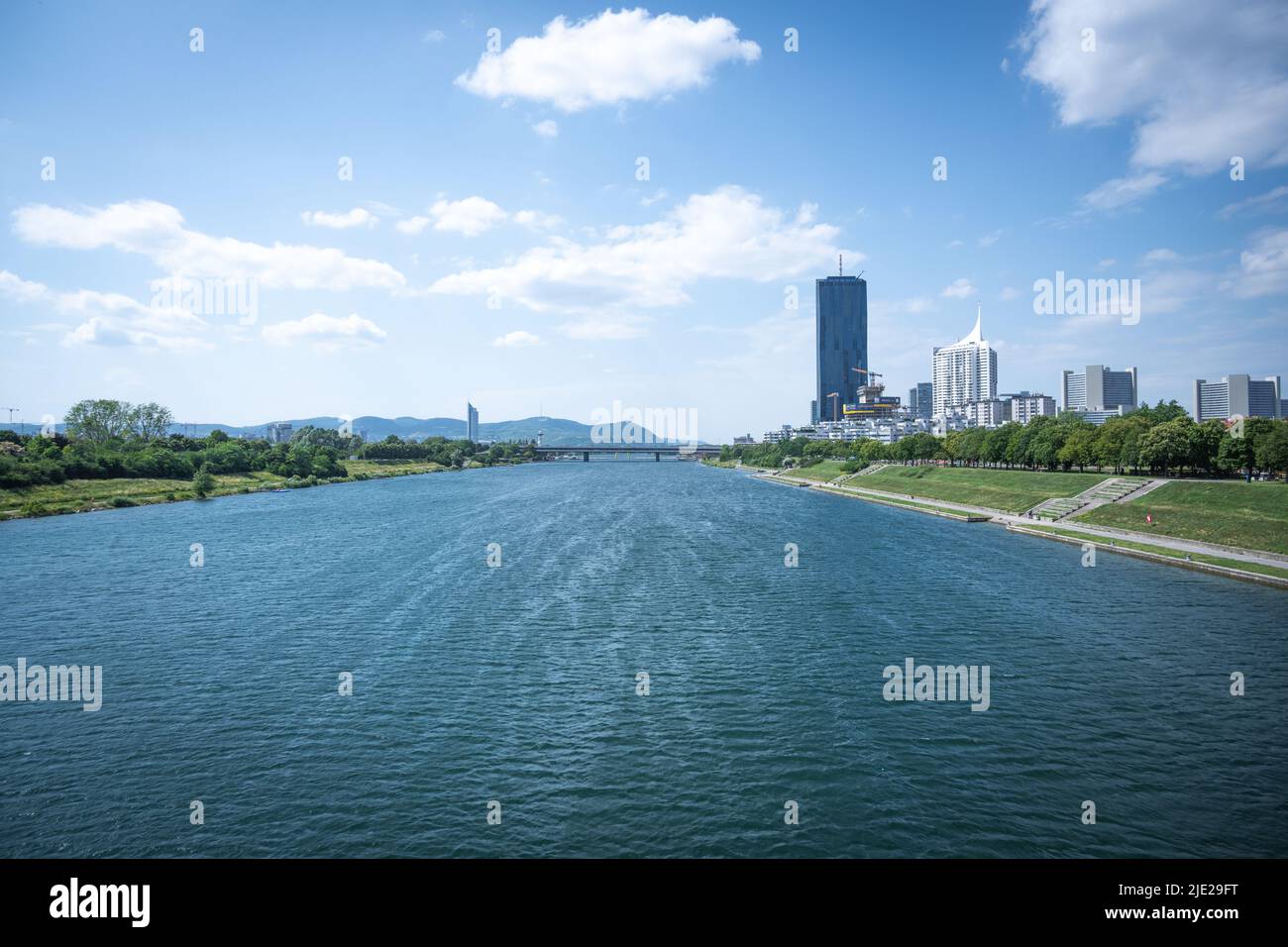 Herz von wien -Fotos und -Bildmaterial in hoher Auflösung - Seite 2 - Alamy