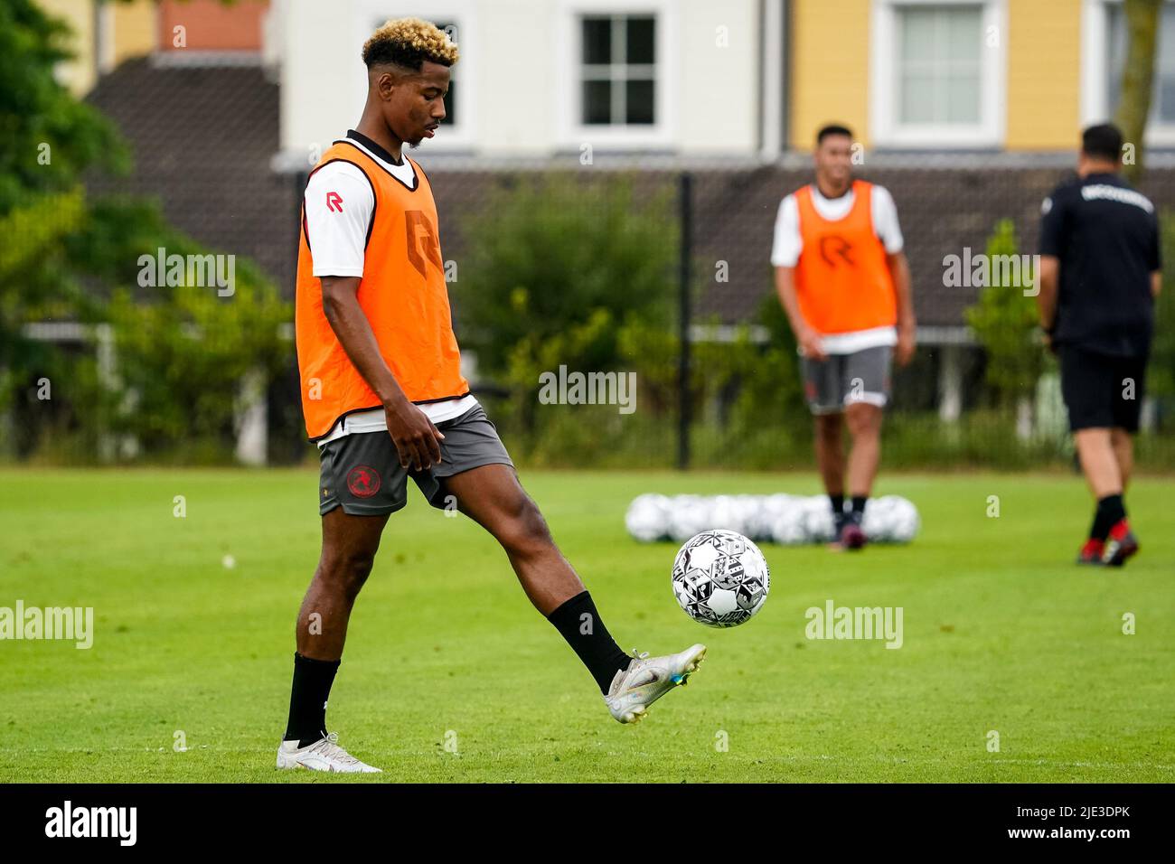 ROTTERDAM, NIEDERLANDE - 24. JUNI: Jason Lokilo von Sparta Rotterdam ...