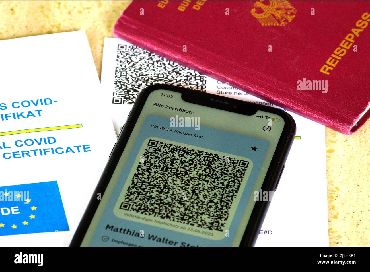 EU Covid-19 Impfnachweis, Reisepass, Impfausweis, App, Scan, Scanner ...