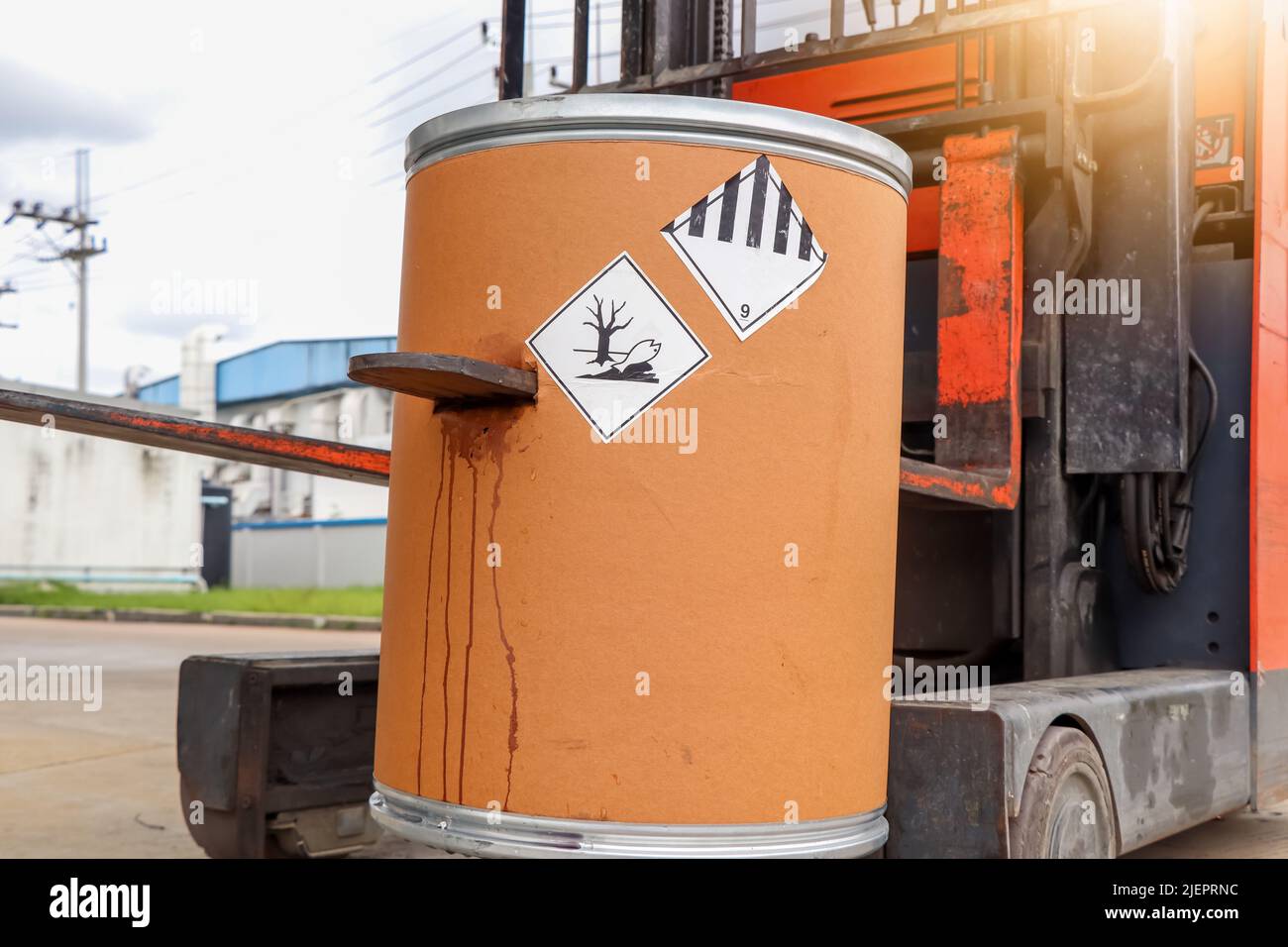 Gabelstapler unfall -Fotos und -Bildmaterial in hoher Auflösung – Alamy