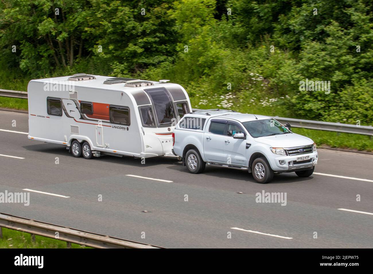 2013 weißer Ford Ranger Limited 4x4 TDCi LCV Doppelkabine Pick-up ...