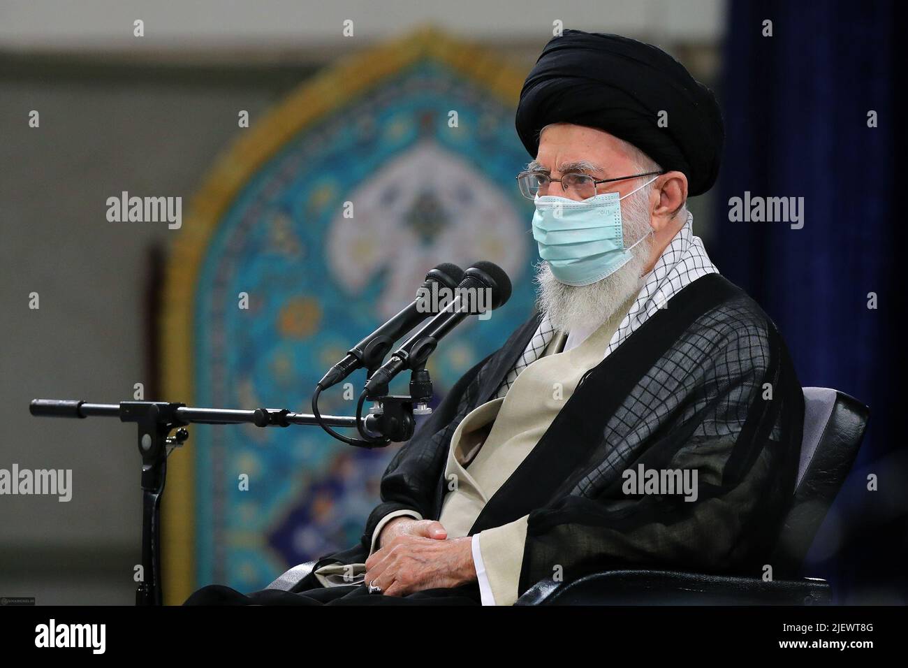 Teheran, Teheran, Iran. 28.. Juni 2022. Ein Handout-Foto, das vom Büro des iranischen Obersten ...