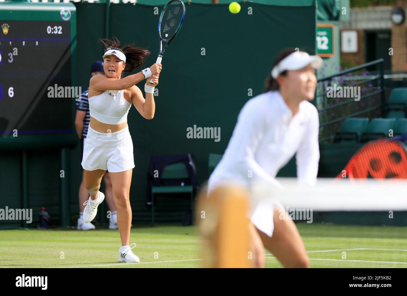 London, Großbritannien. 29.. Juni 2022. Han Xinyun (L) und Zhu Lin aus ...