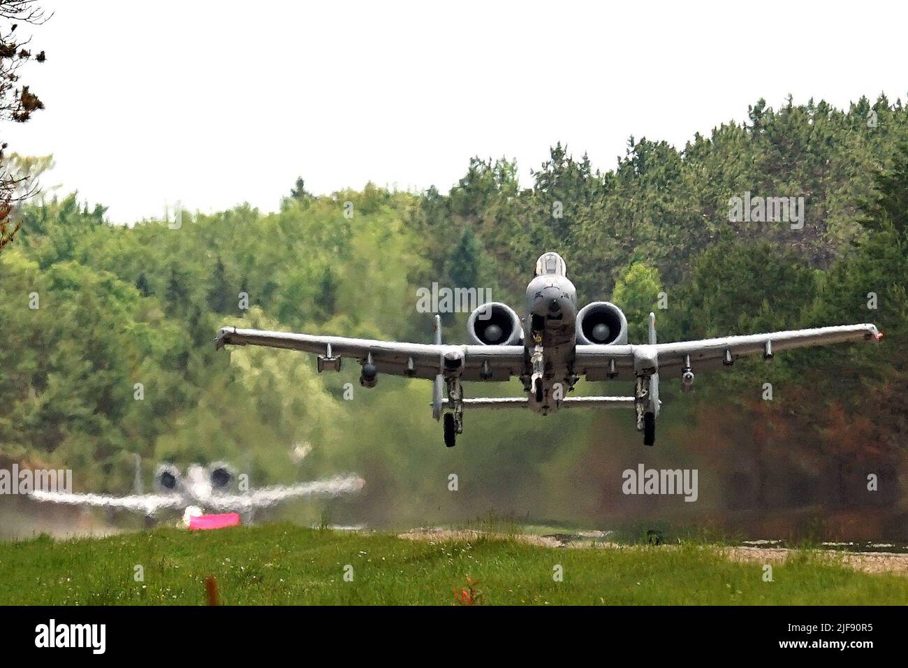 Ein A-10 Thunderbolt II der 107. Fighter Squadron, 127. Wing, Michigan ...