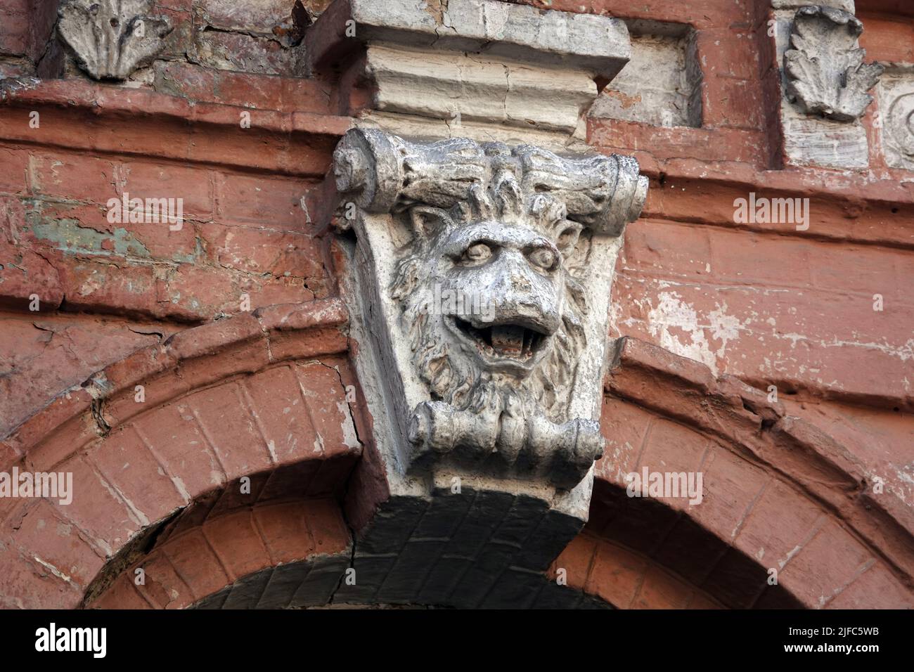 Schlange gorynych -Fotos und -Bildmaterial in hoher Auflösung – Alamy