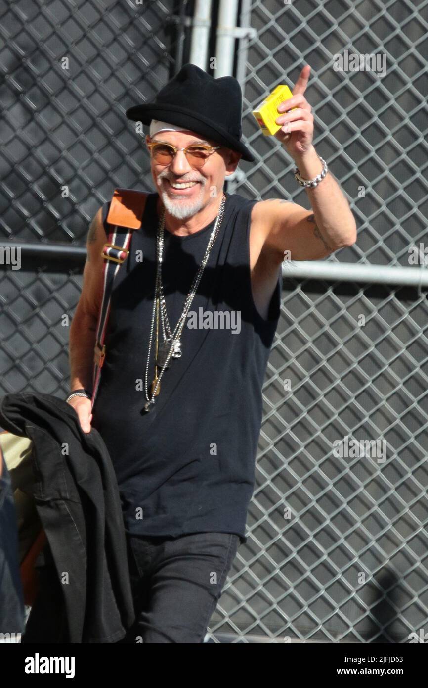 Prominente wie Billy Bob Thornton und Fred Savage bei Jimmy Kimmel Live ...