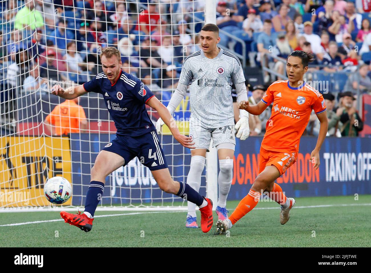 FOXBOROUGH, MA – JULI 03: Der New England Revolution Verteidiger Henry ...