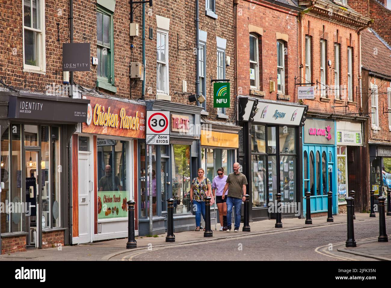 Einkaufen selby -Fotos und -Bildmaterial in hoher Auflösung – Alamy