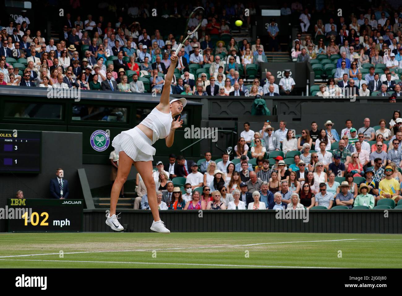 Amanda anisimova wimbledon aktion -Fotos und -Bildmaterial in hoher ...