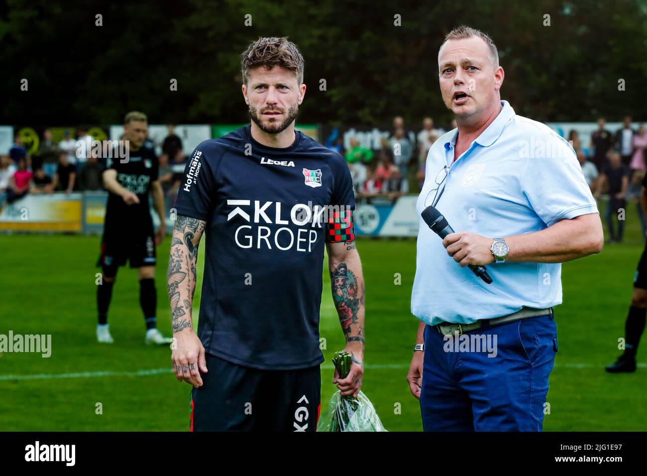 AFFERDEN, NIEDERLANDE - 6. JULI: Lasse Schone von N.E.C., Team Manager ...