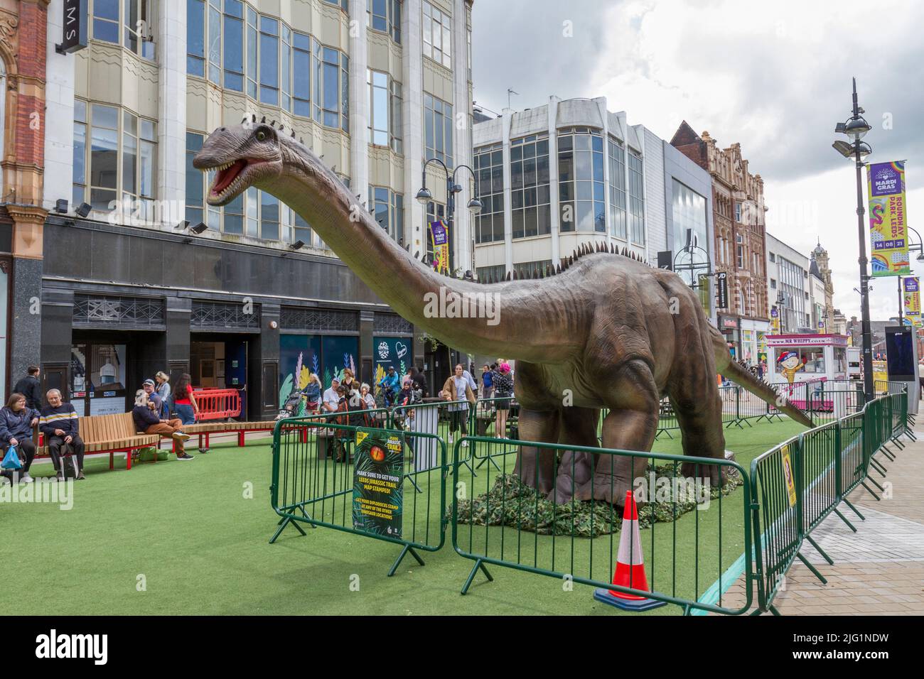 Dinosaurier in leeds -Fotos und -Bildmaterial in hoher Auflösung – Alamy