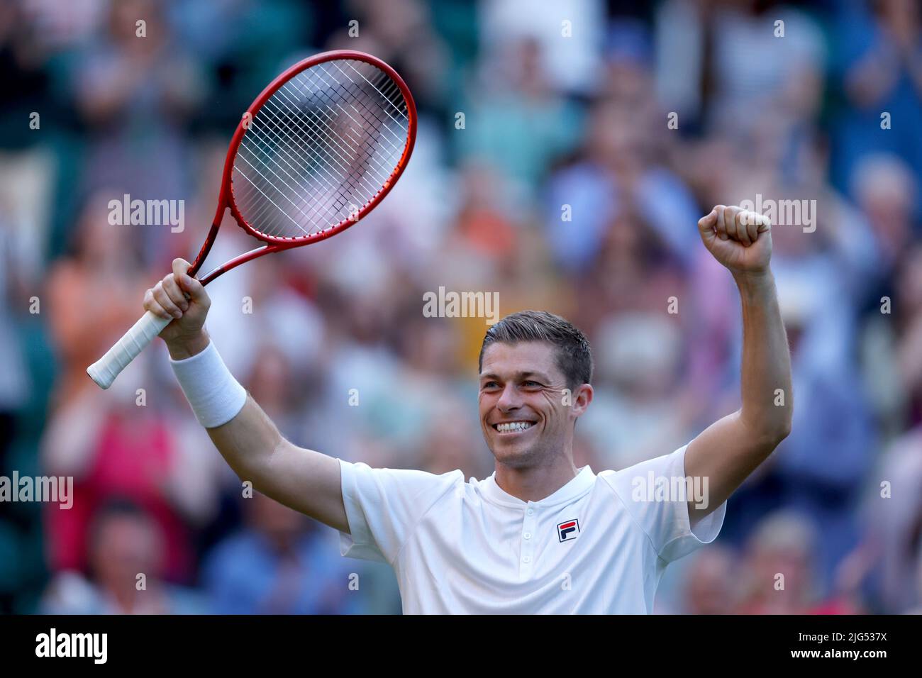 Neal Skupsk feiert sein Spiel mit Desirae Krawczyk gegen Matthew Ebden ...
