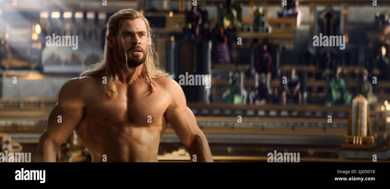 THOR: LIEBE UND DONNER, Chris Hemsworth als Thor, 2022. © Walt Disney ...