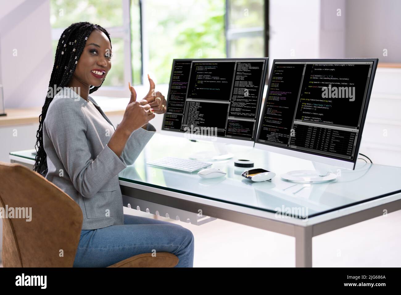 Code programmer -Fotos und -Bildmaterial in hoher Auflösung – Alamy