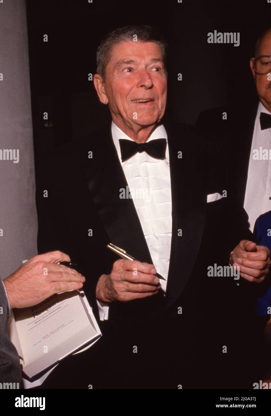 Ronald Reagan bei den American Jewish Committee Awards zu Ehren von ...
