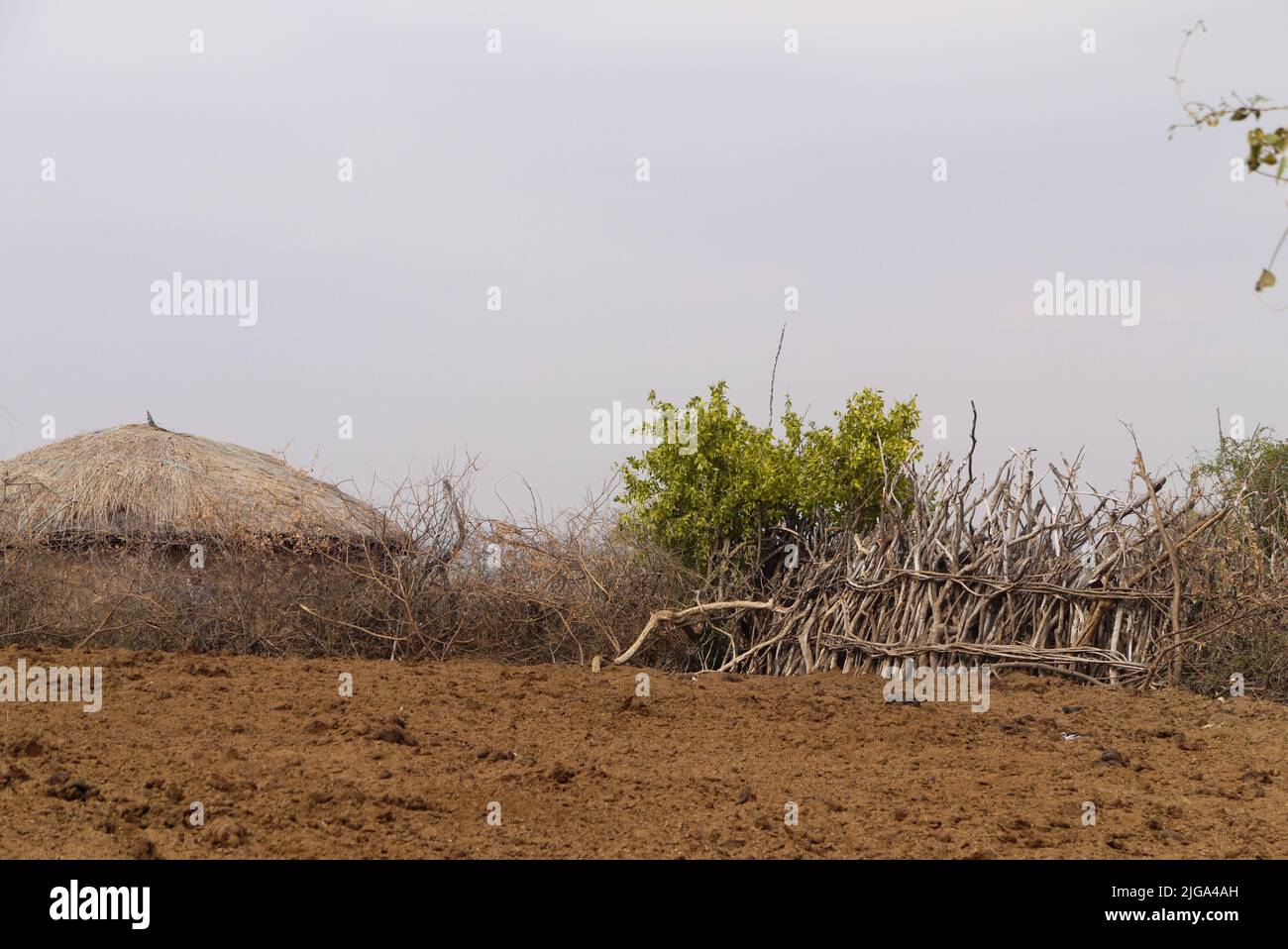 Massai haus -Fotos und -Bildmaterial in hoher Auflösung – Alamy