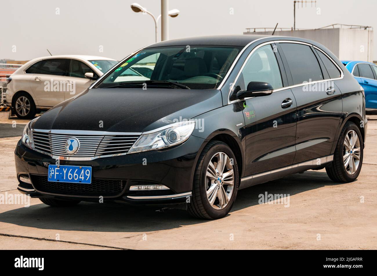 Byd denza -Fotos und -Bildmaterial in hoher Auflösung – Alamy