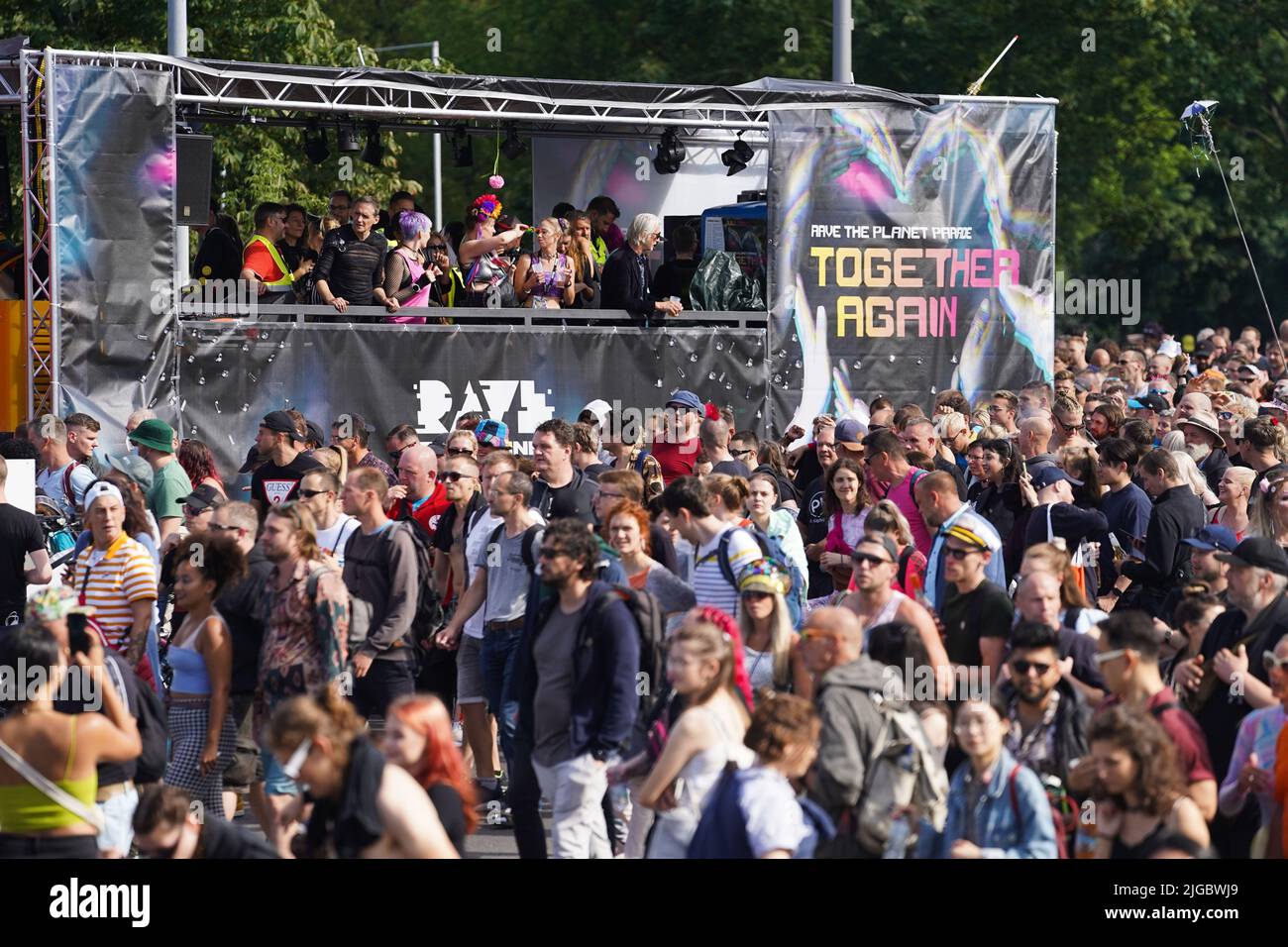 Berlin, Deutschland. 09.. Juli 2022. Unter dem Motto „Rave the Planet ...