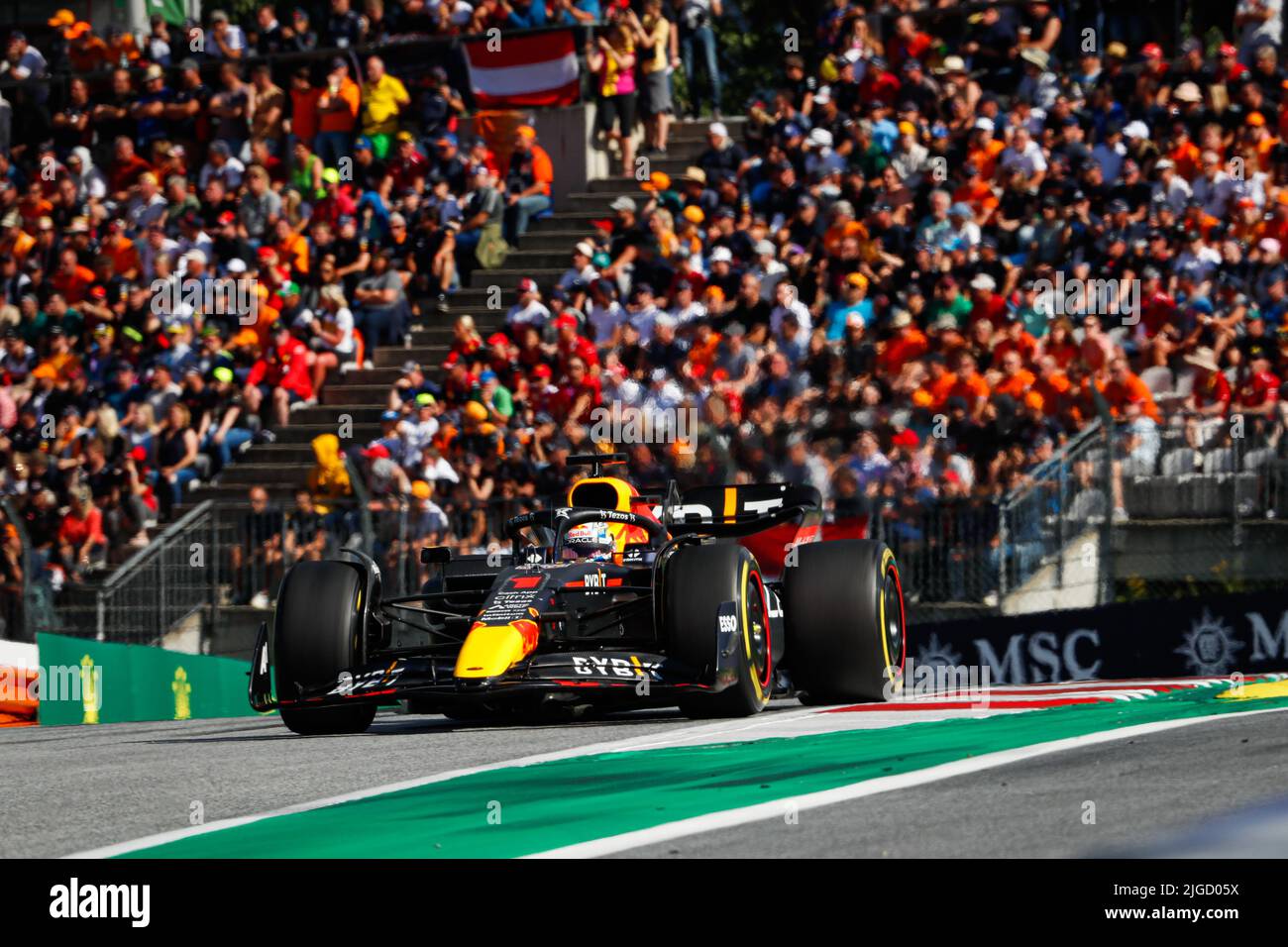01 VERSTAPPEN Max (nld), Red Bull Racing RB18, Action während der ...