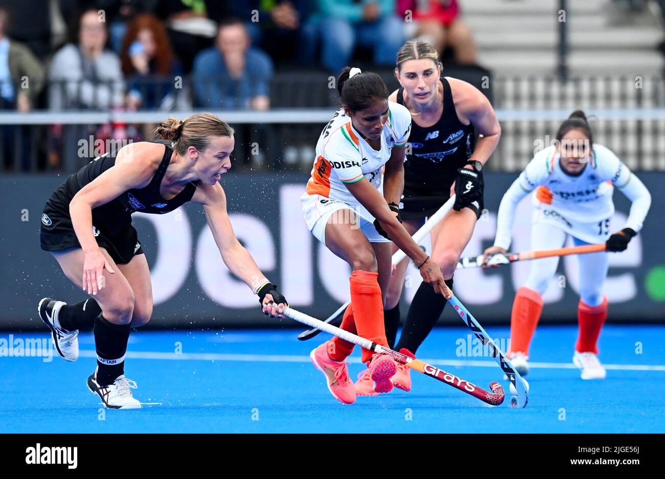 AMSTERDAM Frauen-WM 2022 Spanien & Netherlands23 Indien gegen ...
