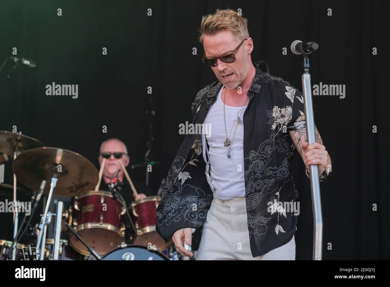 Ronan patrick john keating -Fotos und -Bildmaterial in hoher Auflösung – Alamy