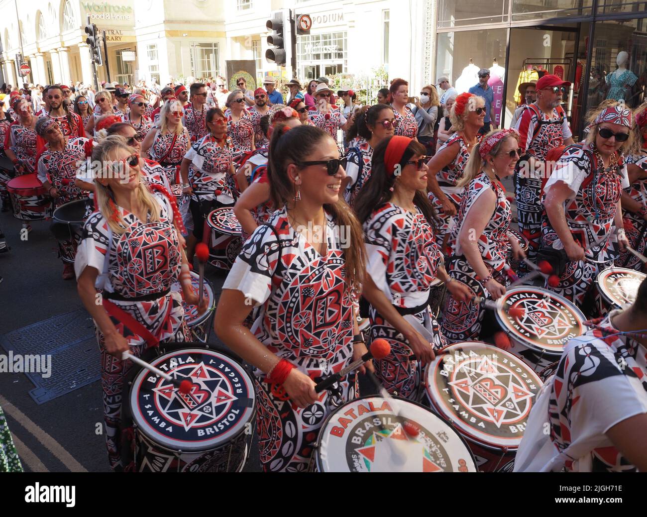 Batala, brasilianische band -Fotos und -Bildmaterial in hoher Auflösung ...