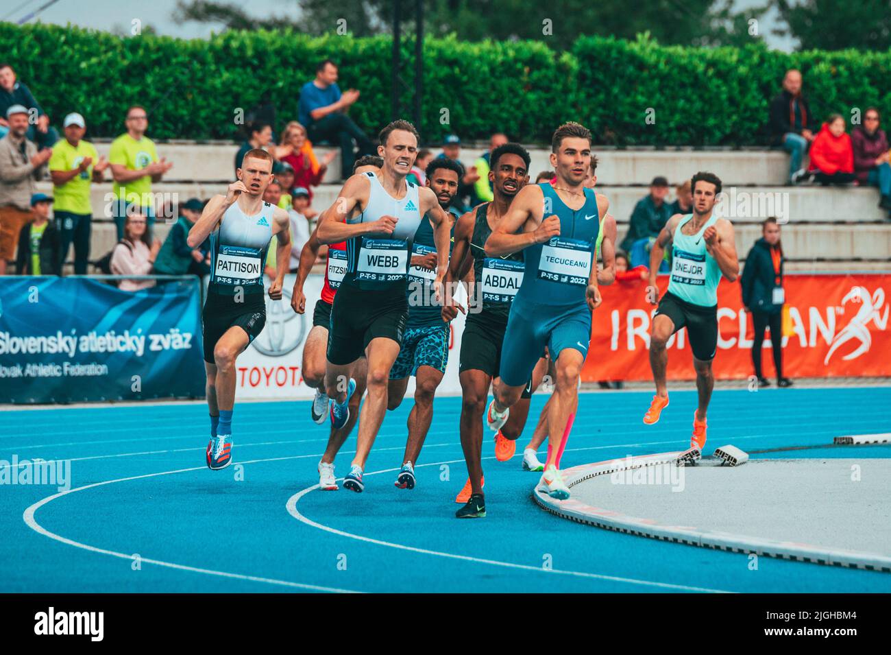 SAMORIN, SLOWAKEI, 9. JULI: Leichtathletik-Profi 800m Rennen. Athleten ...