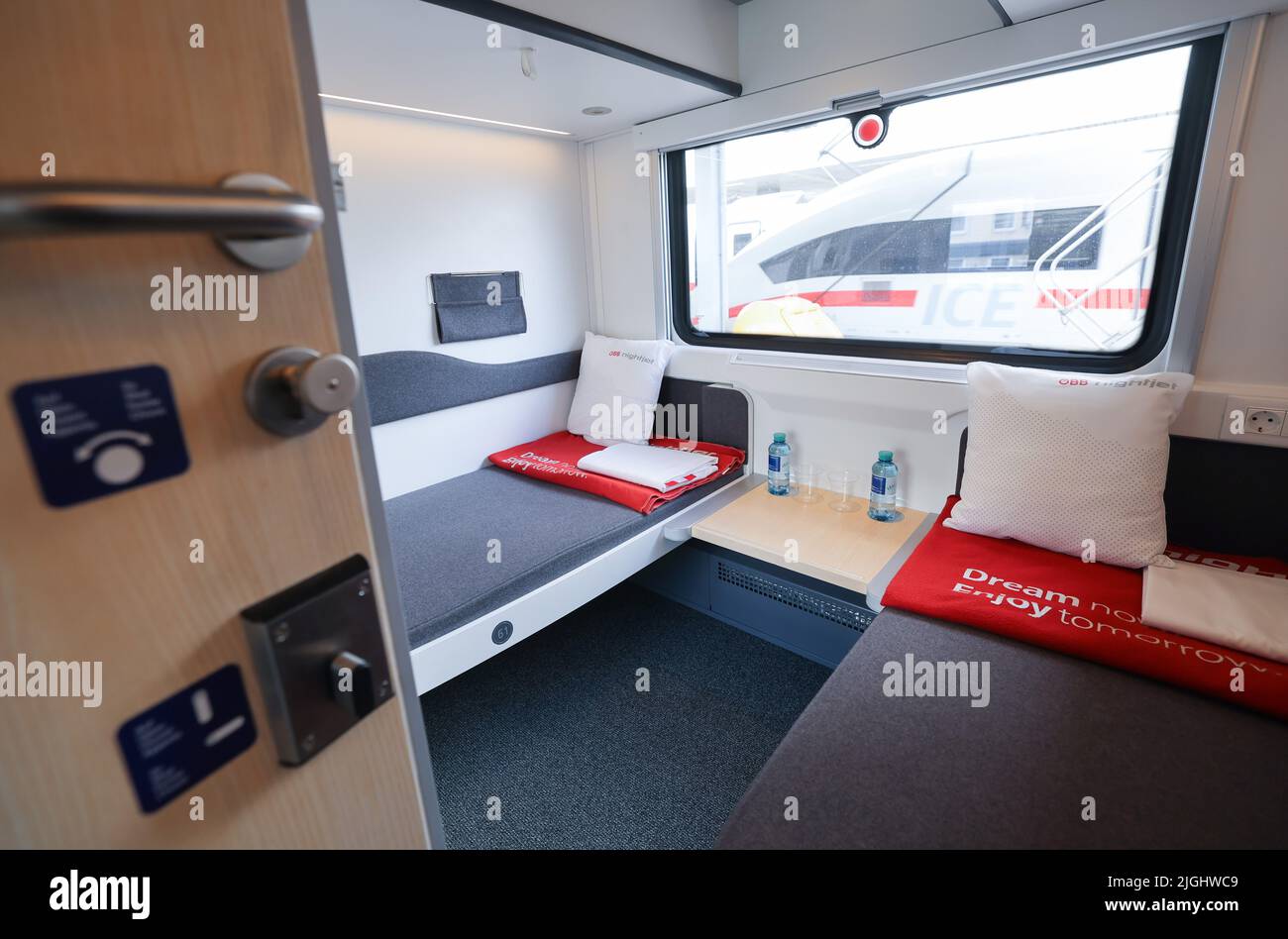 Nightjet zug der obb -Fotos und -Bildmaterial in hoher Auflösung – Alamy