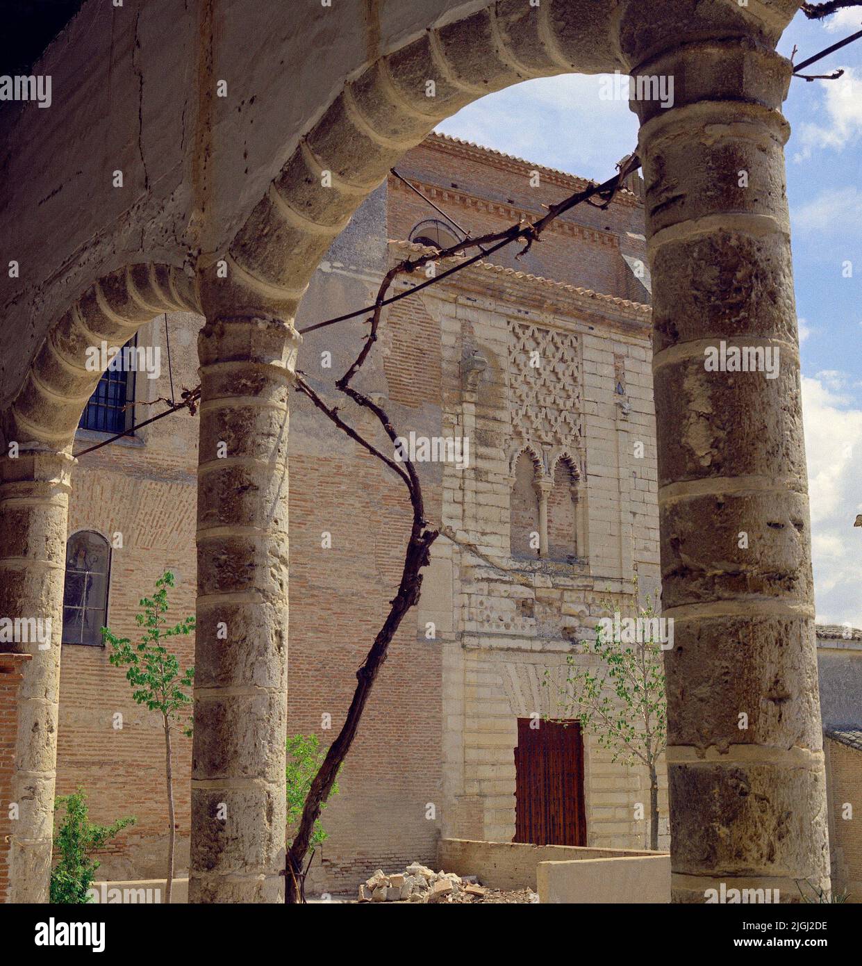 Monastery of santa clara de tordesillas -Fotos und -Bildmaterial in hoher Auflösung – Alamy