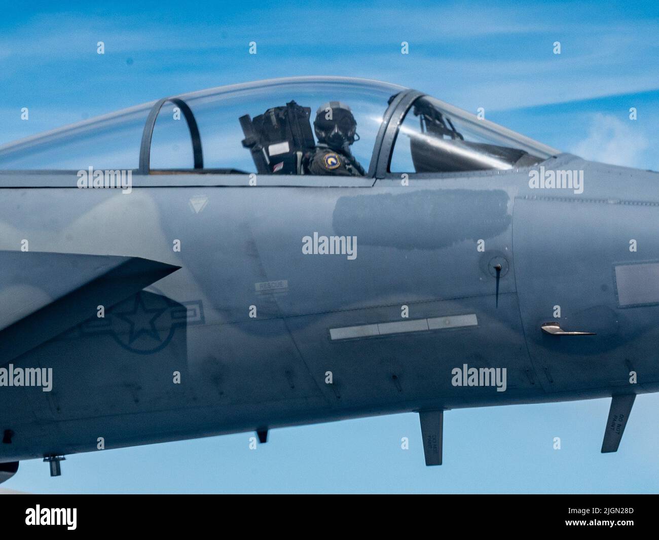 Ein F-15 Eagle mit dem 159. Fighter Wing, Louisiana, fliegt mit dem 914 ...