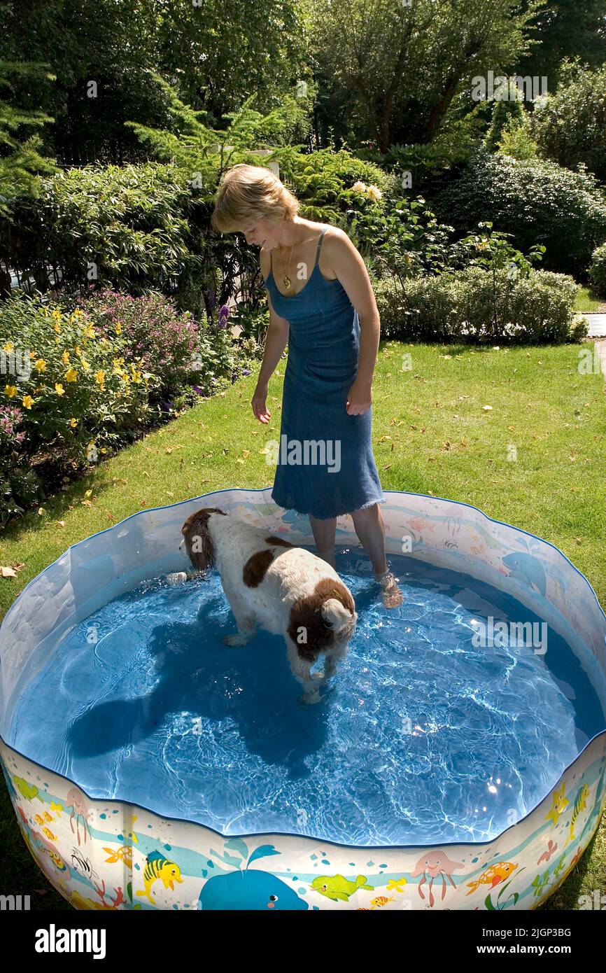 Theater und fernsehen -Fotos und -Bildmaterial in hoher Auflösung – Alamy