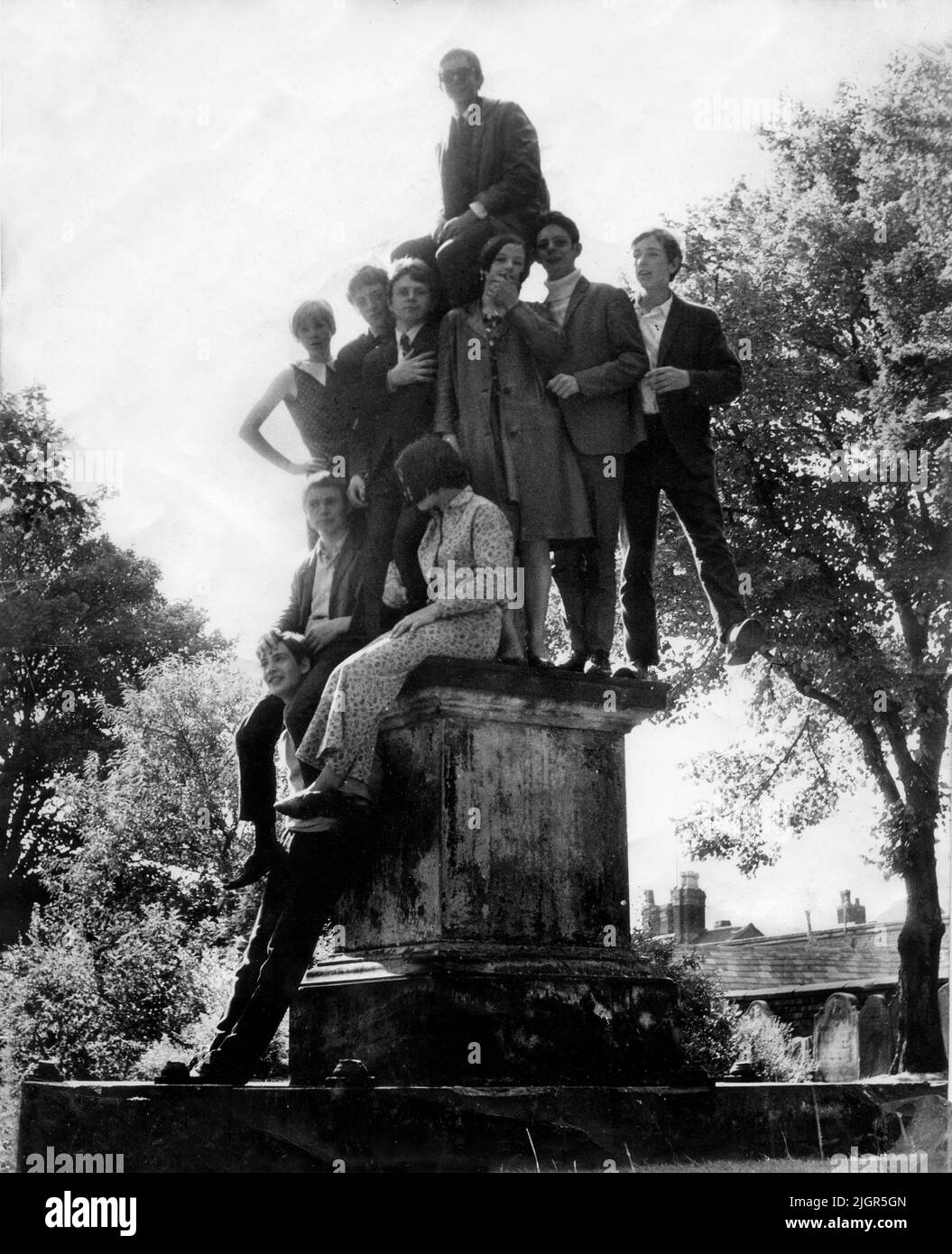 Mods 1967 Richard Smitherman, Roger Macken, Sheila Lydon, Mick Hunt ...