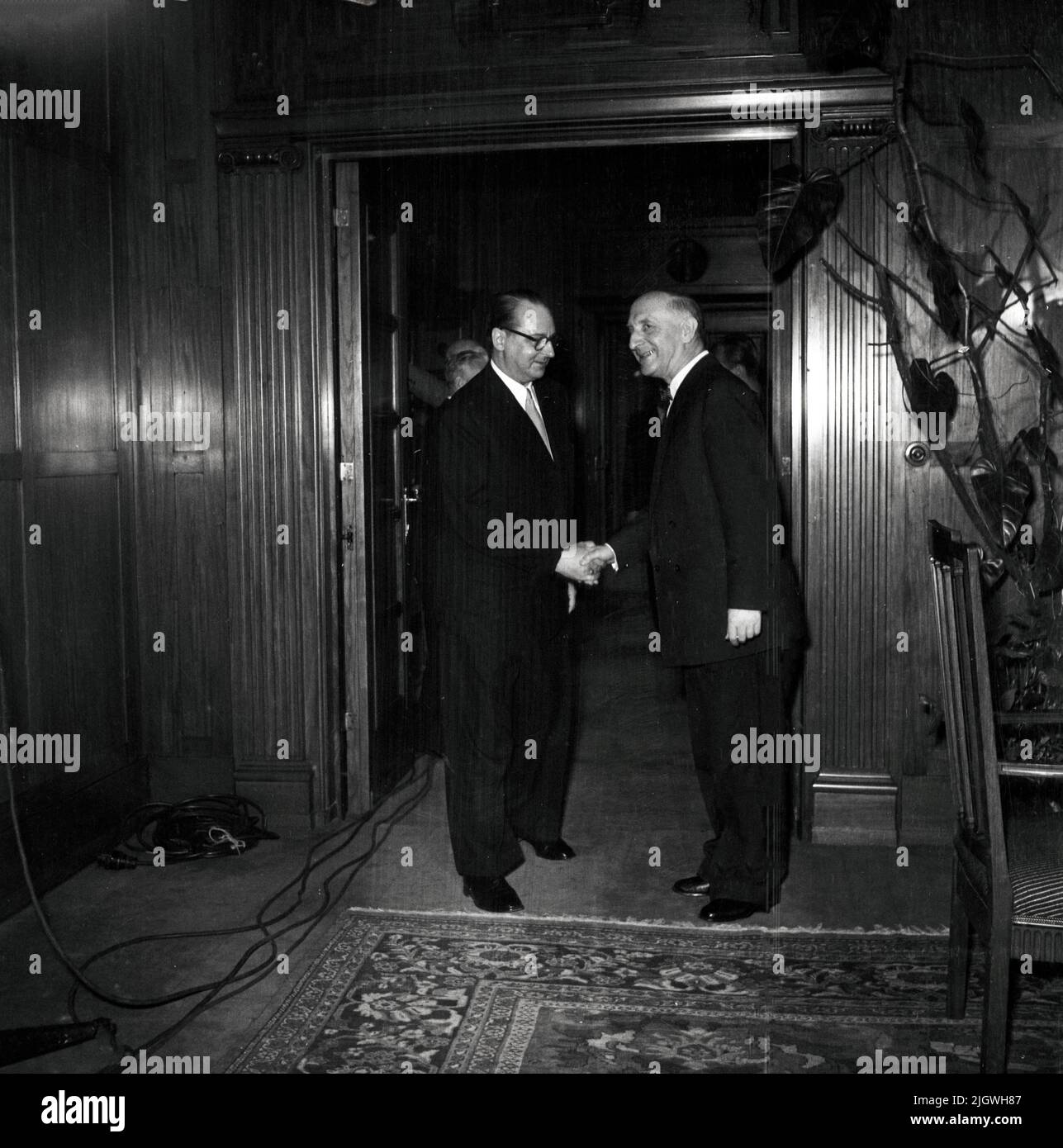 Heinrich von brentano -Fotos und -Bildmaterial in hoher Auflösung – Alamy