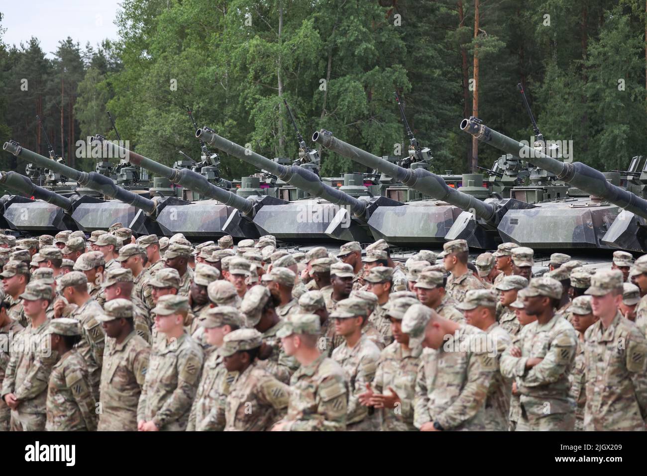 M1a2 abrams tanks -Fotos und -Bildmaterial in hoher Auflösung – Alamy