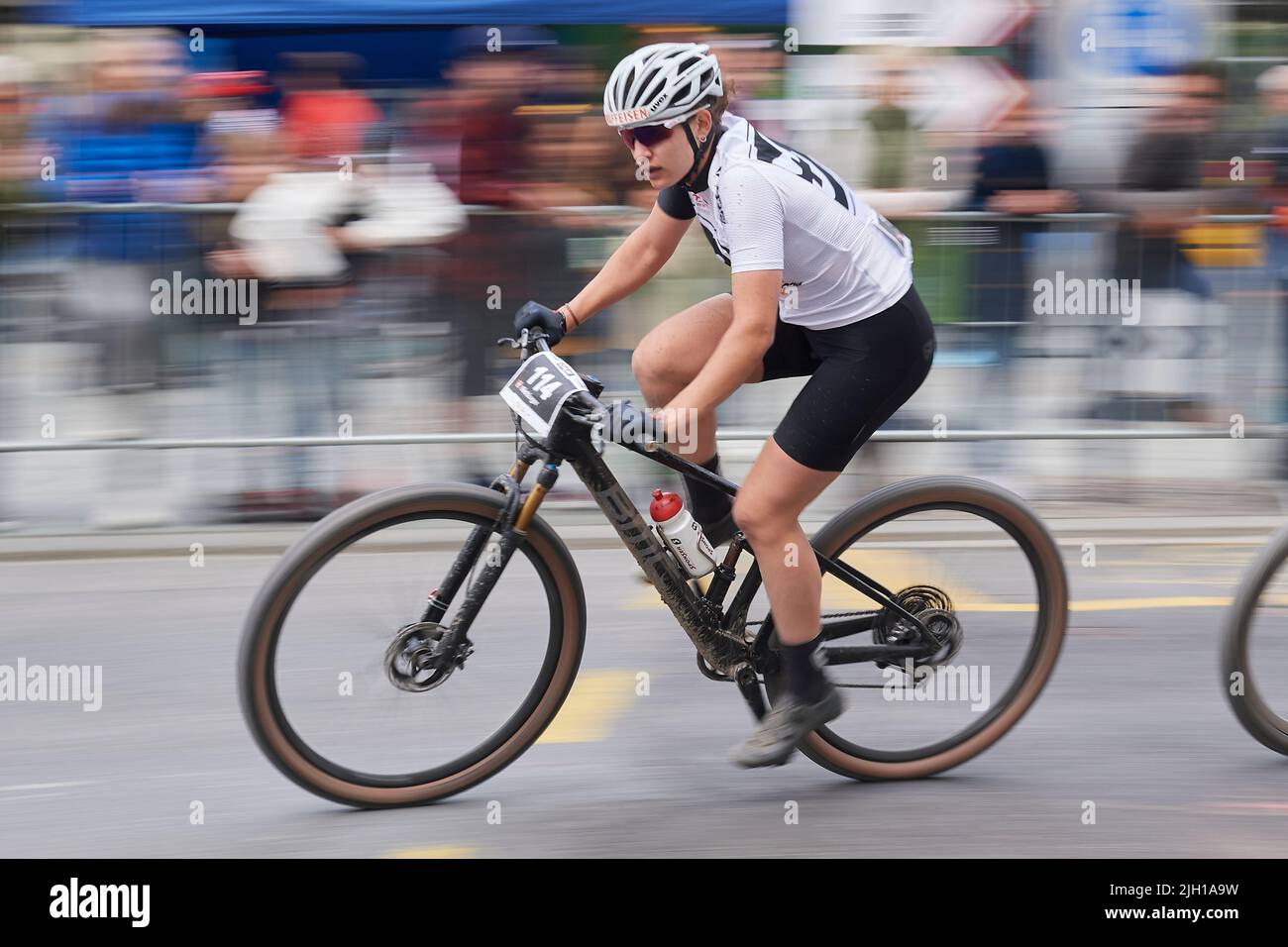 Chur, Schweiz. 24. April 2022. Blöchlinger Ronja SUI (RV Altenrhein ...