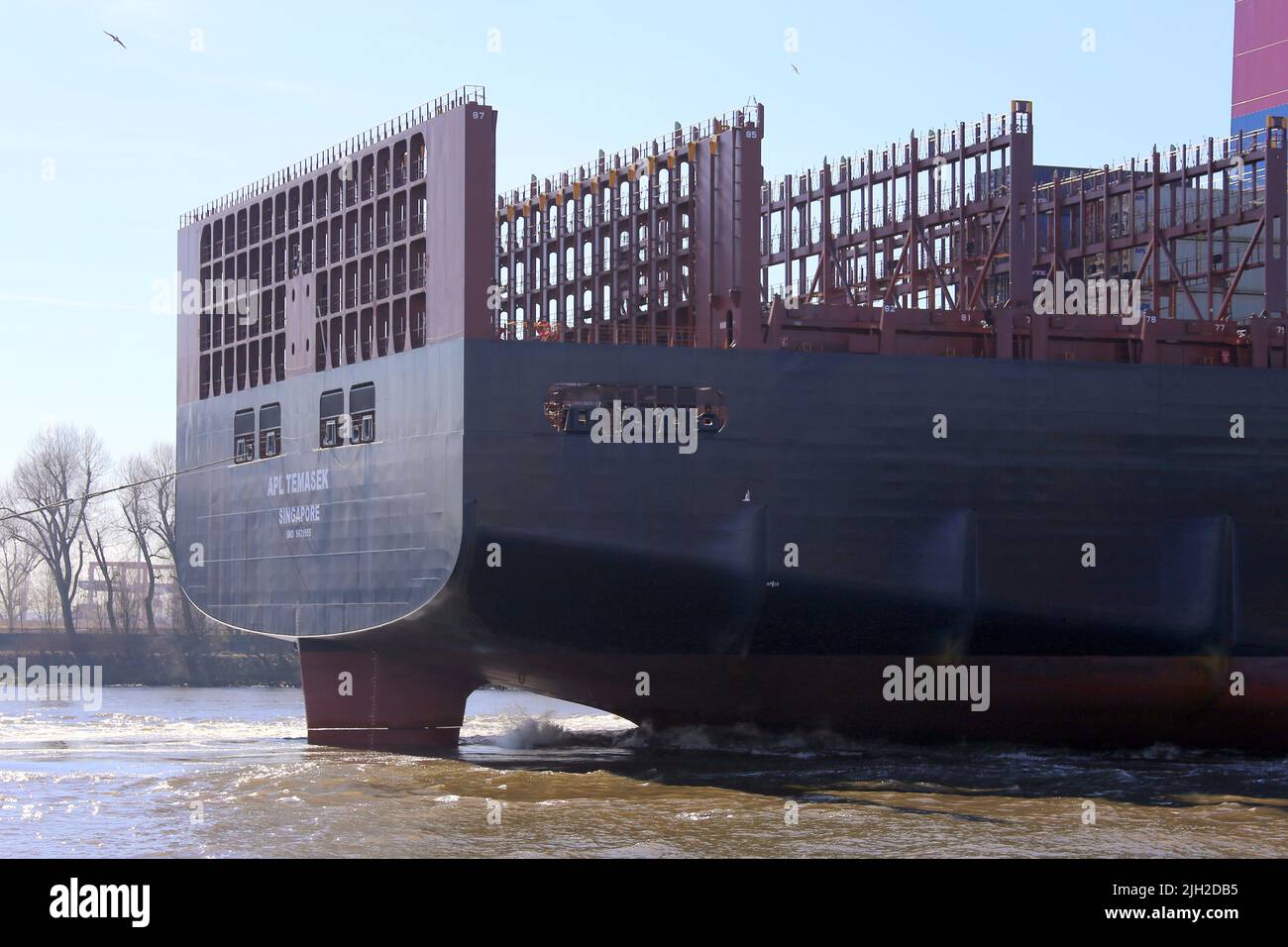 Leeres containerschiff -Fotos und -Bildmaterial in hoher Auflösung – Alamy