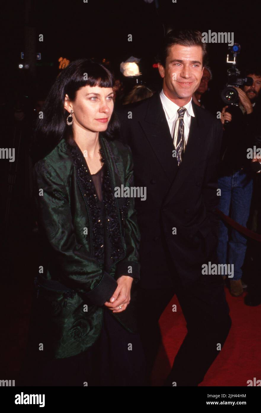 Mel Gibson und Frau Robyn Gibson bei der Premiere von Hamlet am 18 ...
