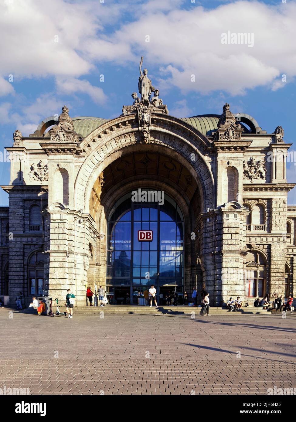 Nürnberg hauptbahnhof -Fotos und -Bildmaterial in hoher Auflösung – Alamy