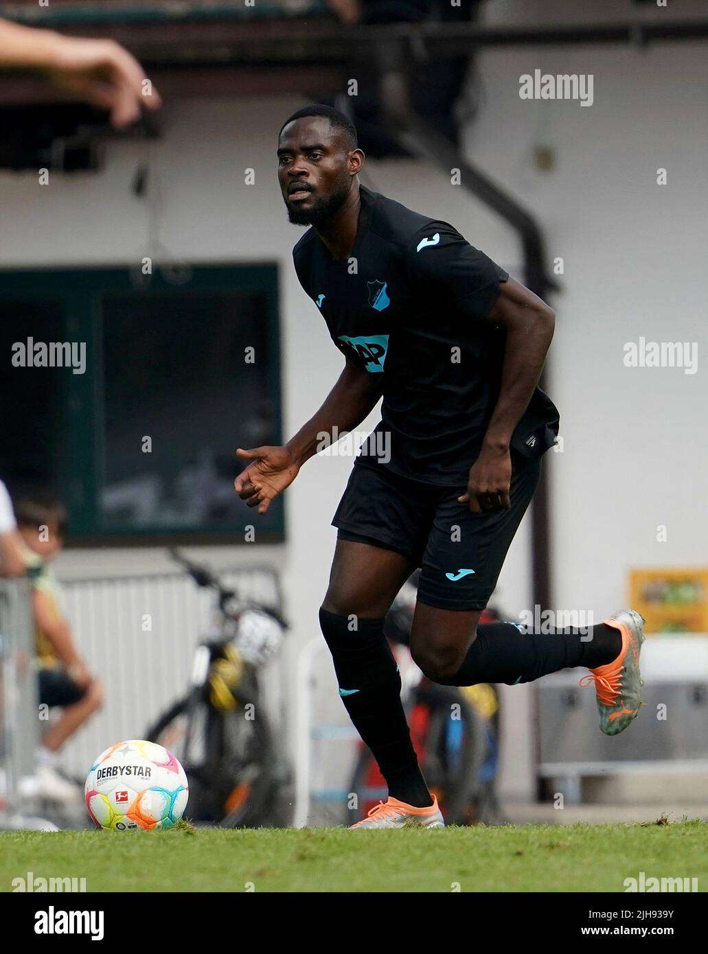 Kasim adams -Fotos und -Bildmaterial in hoher Auflösung – Alamy